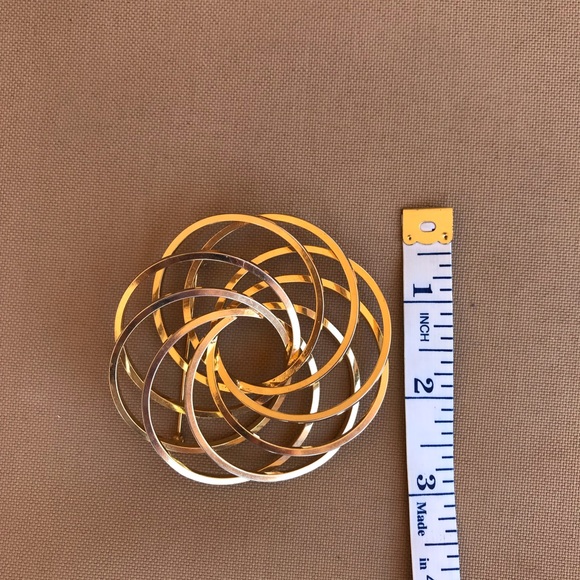 Jewelry | Vintage Gold Interlocking Large Circle Pin | Poshmark